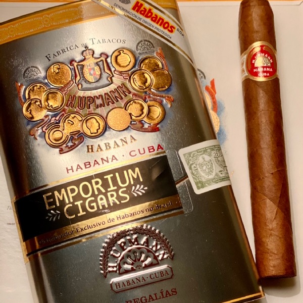 H.UPMANN REGALIAS - LATA COM 5 UNIDADES - Brotherhood Cigars