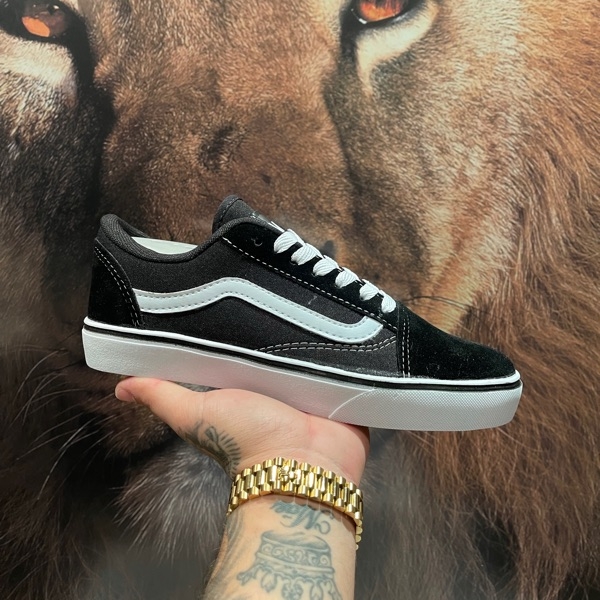 Vans - 🔱Zeus Imports🔱